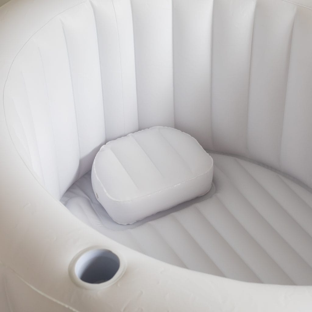 Bloom Birth Pools - Birth is beautiful, your pool can be too.